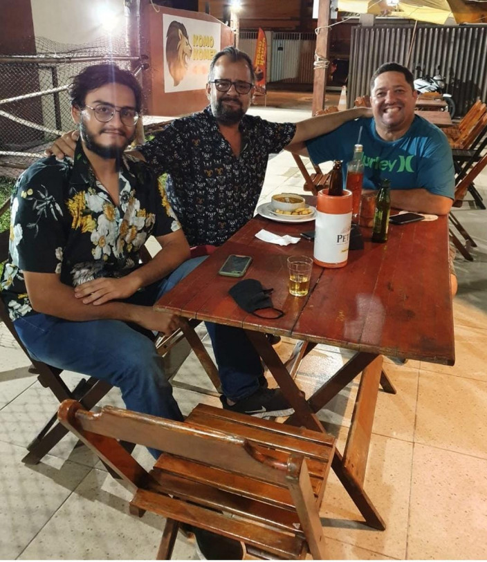 Saudades eternas do jovem amigo Ícaro Barbosa Folha1 - MarcoBarcelos