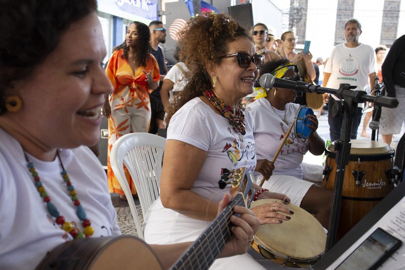 Centro de Campos tem Roda de Samba do "Dia Nacional da Mulher Sambista" Folha1 - Cultura & Lazer