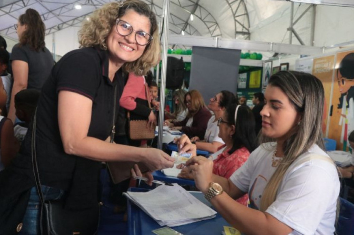 Bienal: Prefeitura de Campos oferta Notinha Legal e CredLivro para ...